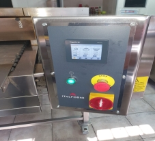 Forno italforni a tunnel con nastro in pietra da 45cm 380v 12KW prezzo affare